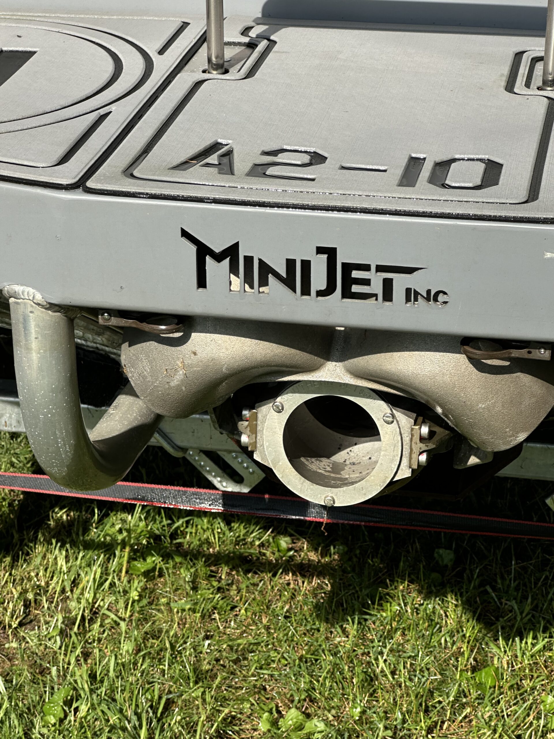 Available Boats - Minijet Inc.